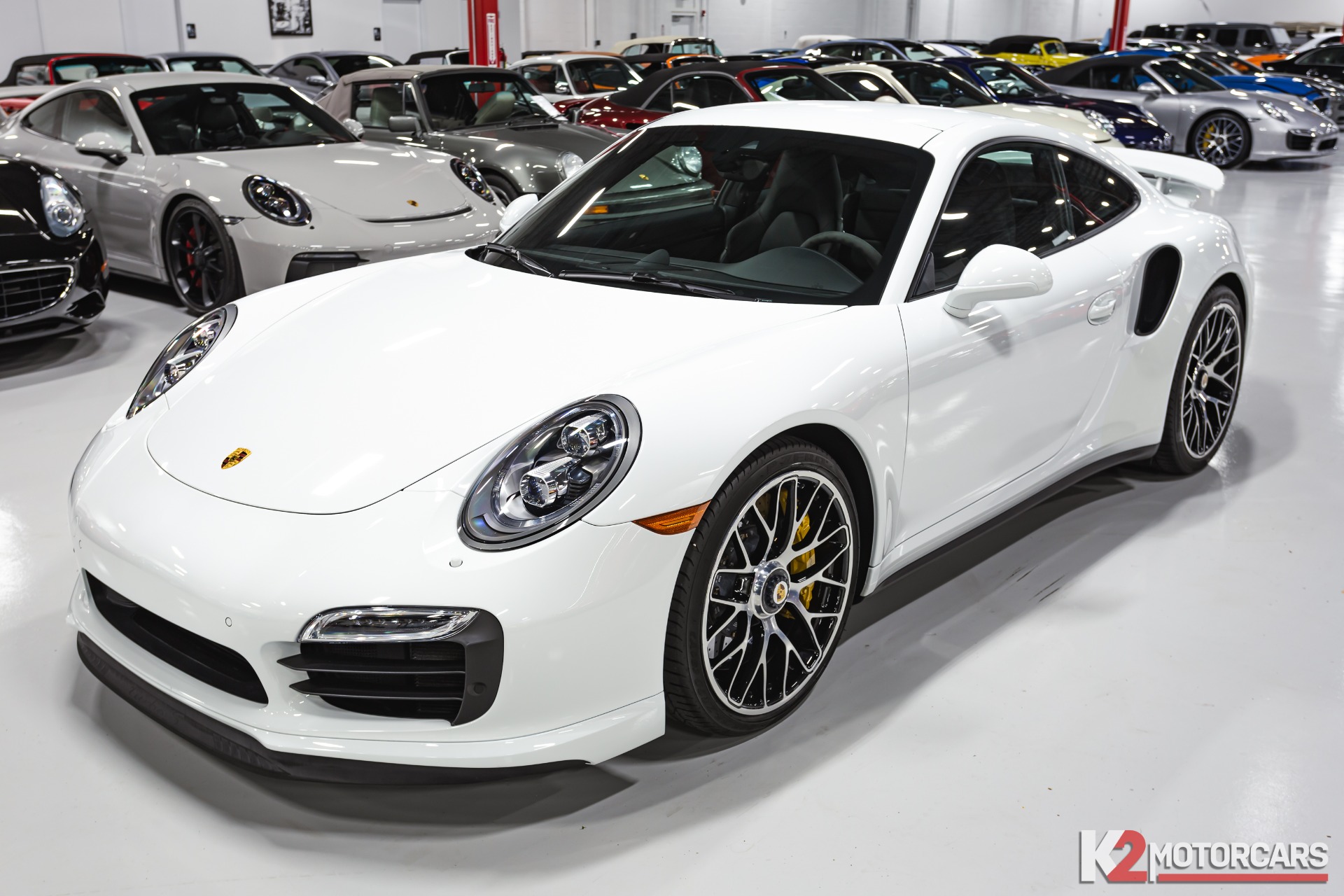 White Porsche 911 Turbo
